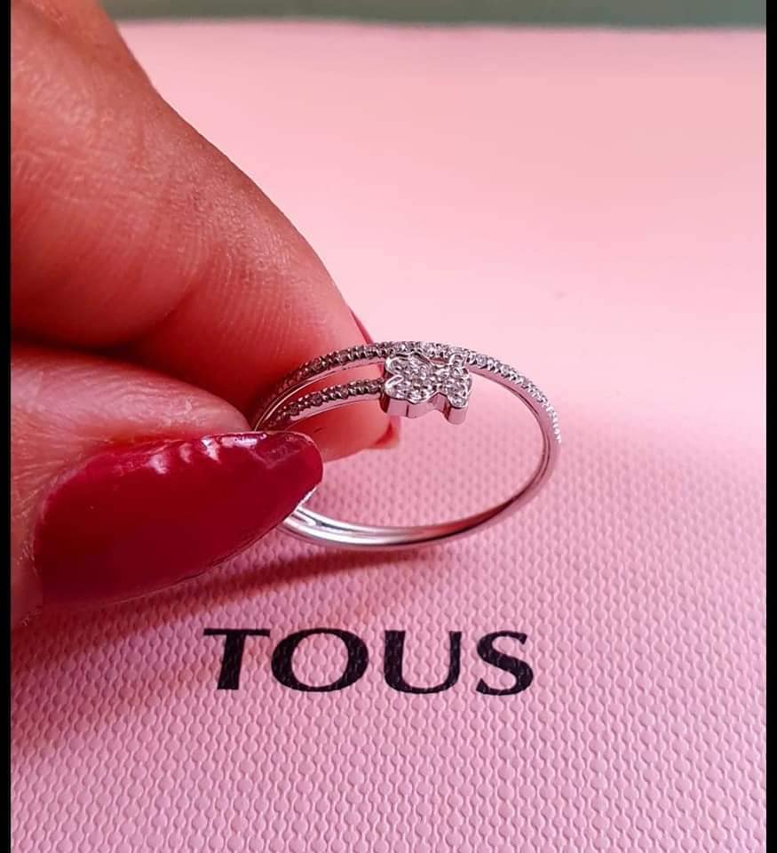 ANILLO ORO BLANCO Y BRILLANTES TOUS DE COMPROMISO. - Aurylesly